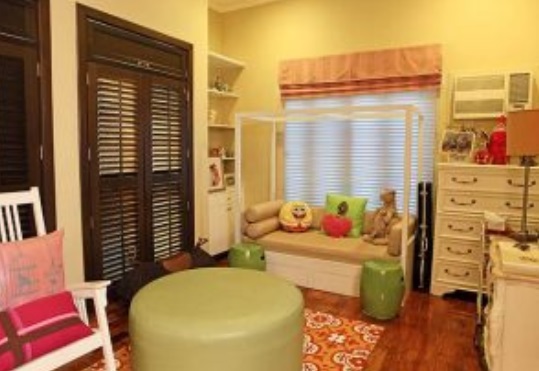 Pasilip Sa Magandang Bahay Nila Fernando Poe Jr. at Susan Roces | Juan ...