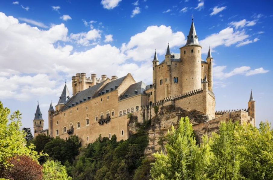 Makatotohanang mga Kastilyo na parang hango sa mga Fairy Tales! Ating ...