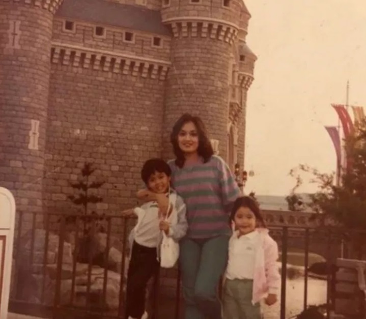 Throwback Pictures na ibinahagi ni Connie Reyes kasama si Vic Sotto at ...