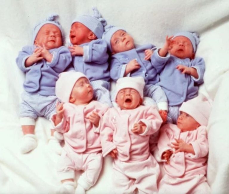 “World’s First Surviving Septuplets” na ipinanganak noon, 21-taong ...