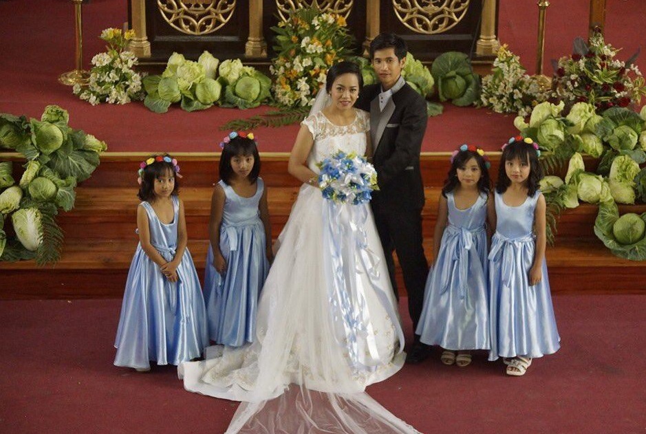 Sariwang gulay ang naging dekorasyon sa kasal na ito imbes na ...