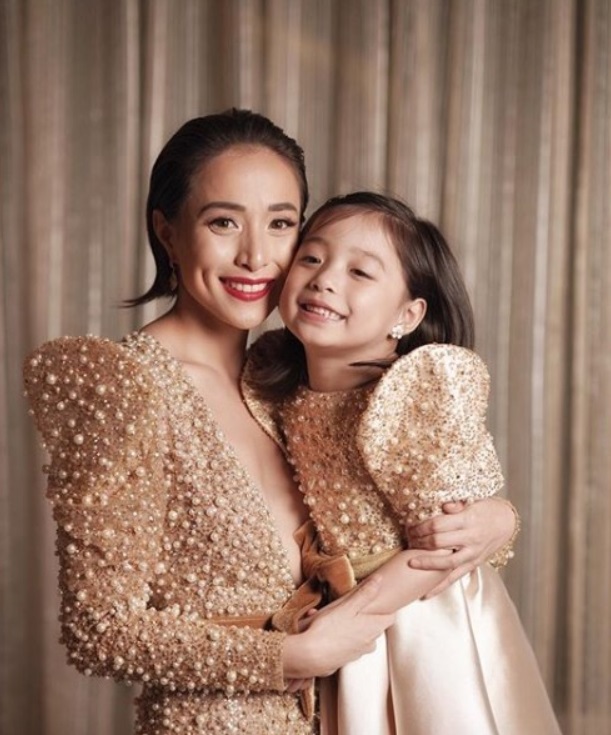 Twinning outfit ni Cristine Reyes at anak nitong si Amarah umani ng ...